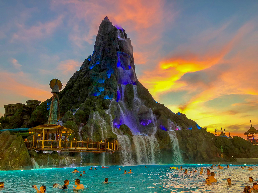 DON'T GO TO Universal Volcano Bay Without Reading These 18 Amazing Tips